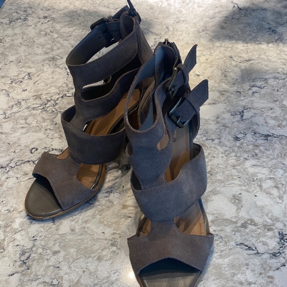 Crown Vintage | Shoes | Crown Vintage Size 72 M | Poshmark